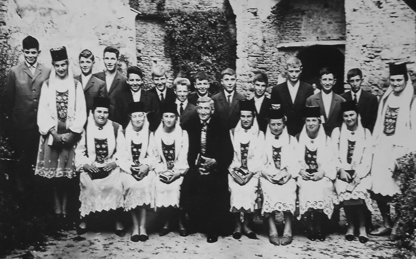 Die Jahrgänge aus Meschen | Meschen in Siebenbürgen