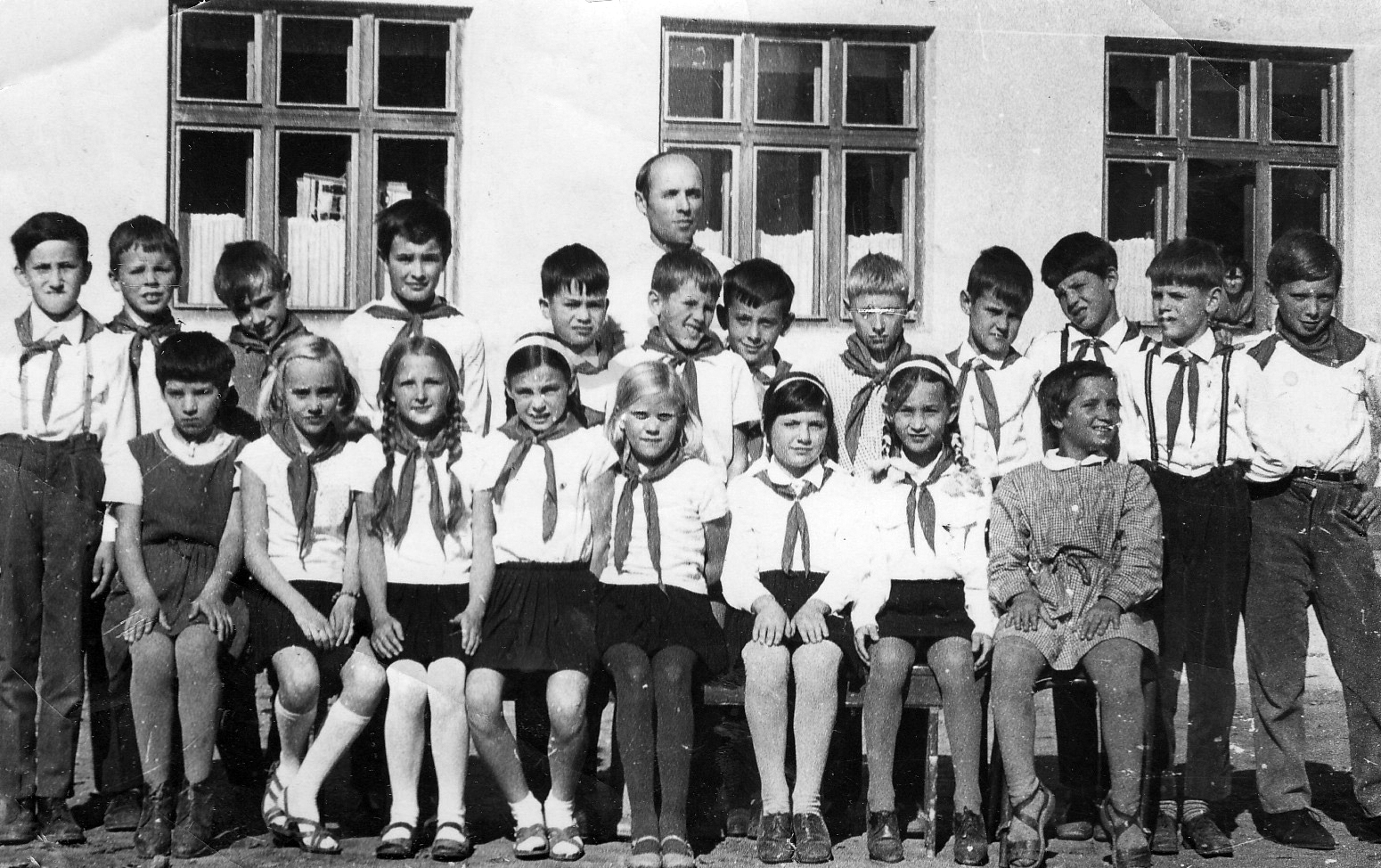 Die Jahrgänge aus Meschen | Meschen in Siebenbürgen